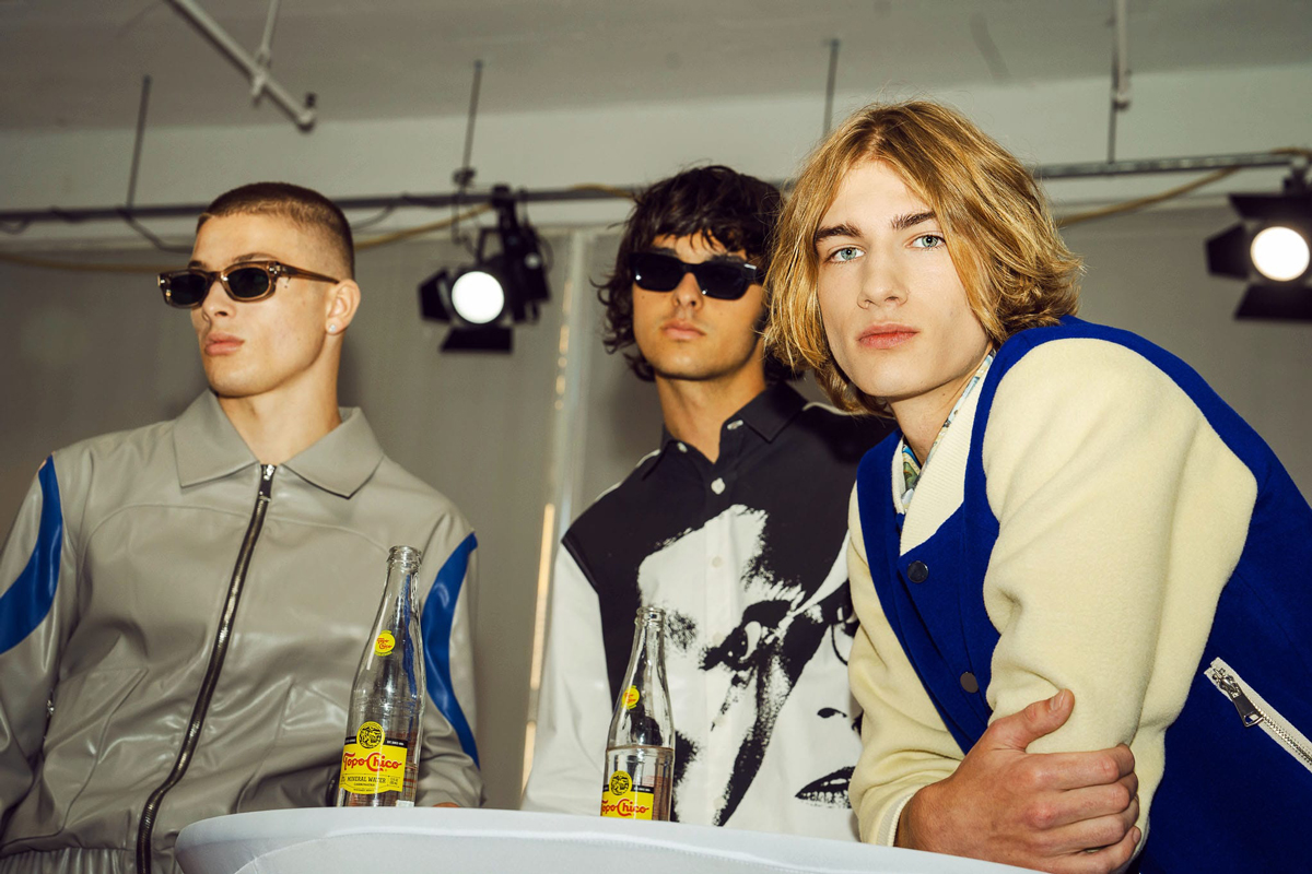 Artist Portfolios & Creative Contact Database | Workbook.com